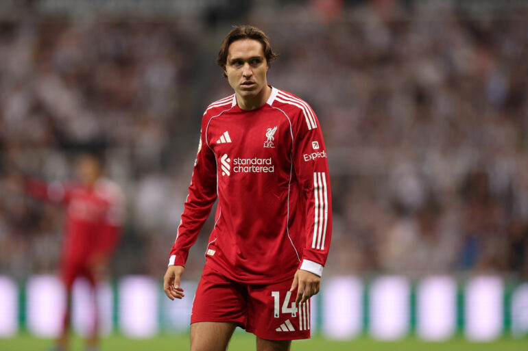 Liverpool fissa il prezzo per Chiesa, due club di Serie A in attesa ...